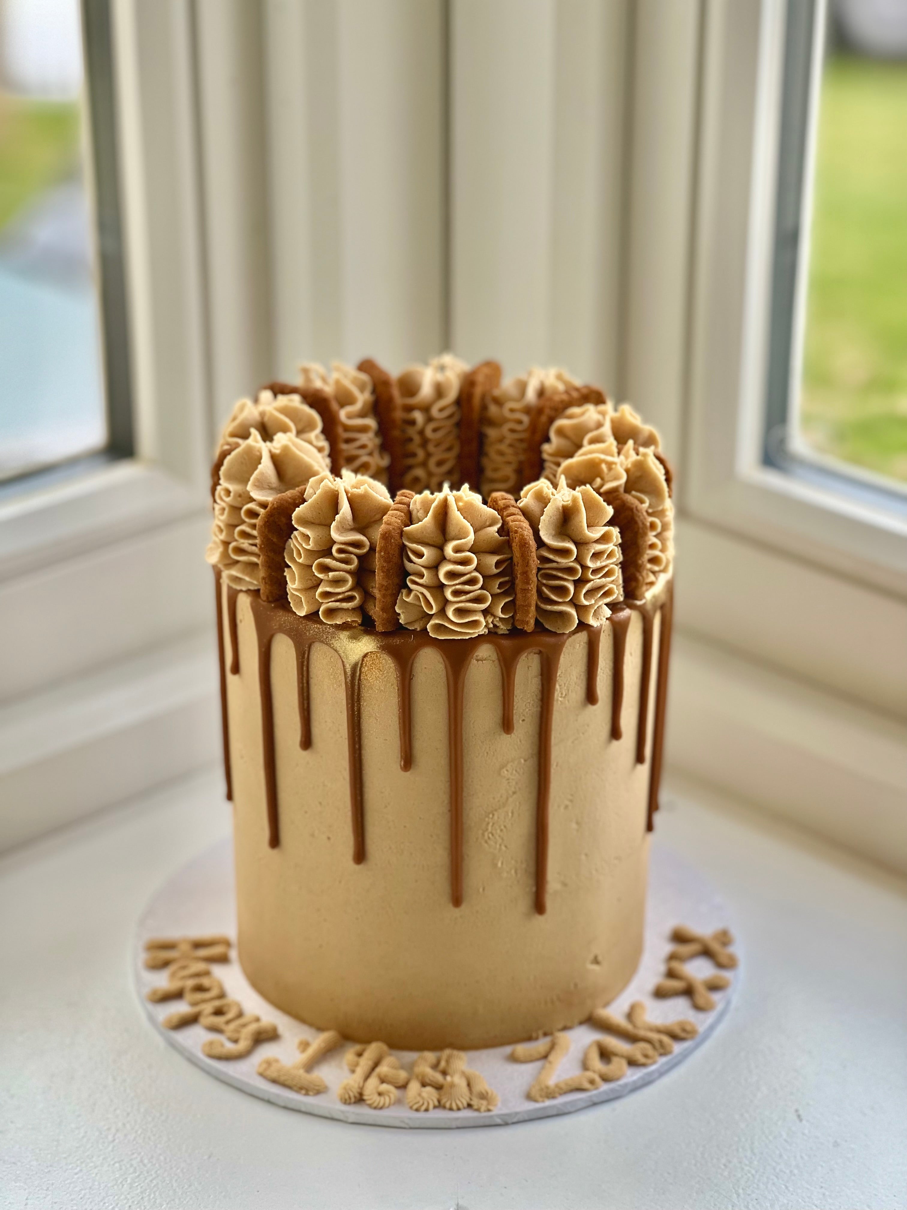 Lotus Biscoff Cake | Amys Bakehouse