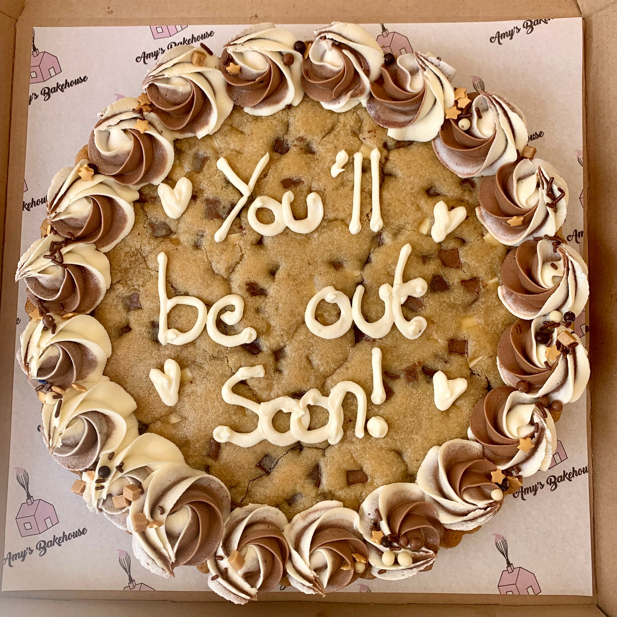 Giant Cookie | Shareable Treat for Celebrations | Amy's Bakehouse ...